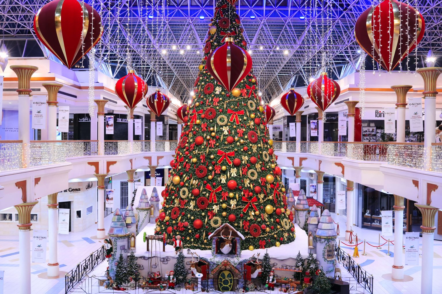 Christmas Shopping Extravaganza: Malls and Souks of Dubai