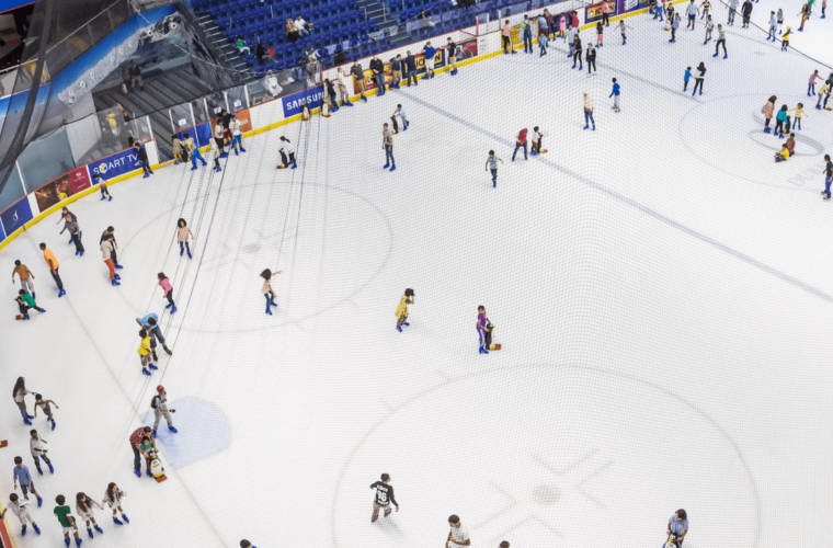 Ice skating in Dubai during your Winter Festival - Winter Festival Dubai